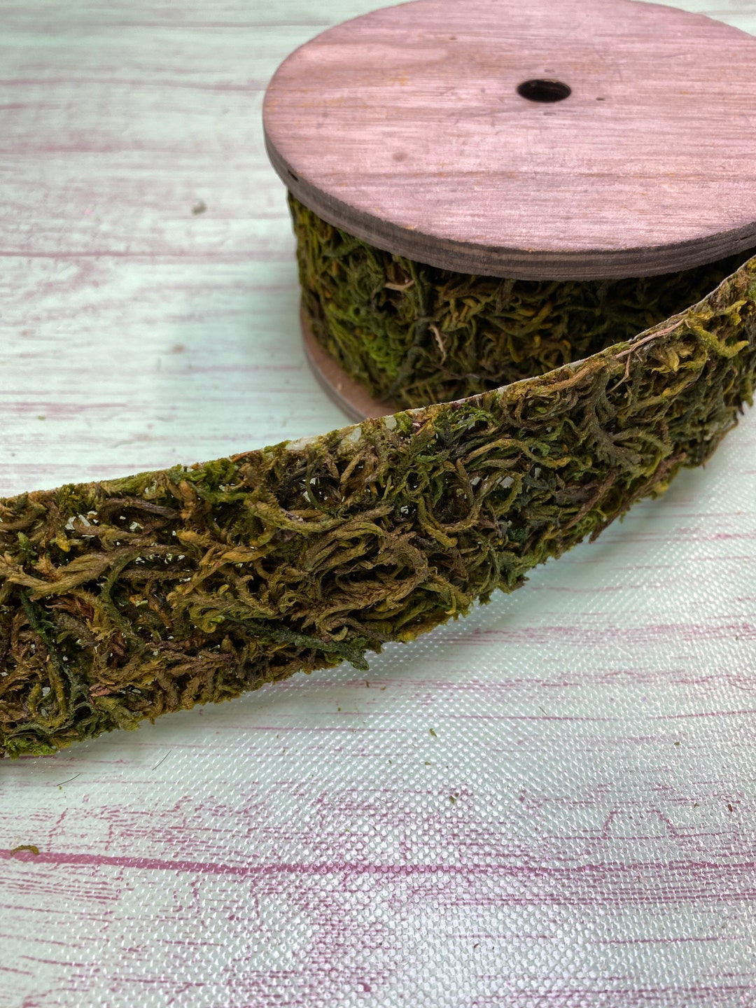 Natural Moss Wrap on Wooden Spool, 6.6 Ft X 2 W Roll , Natural Trim ...