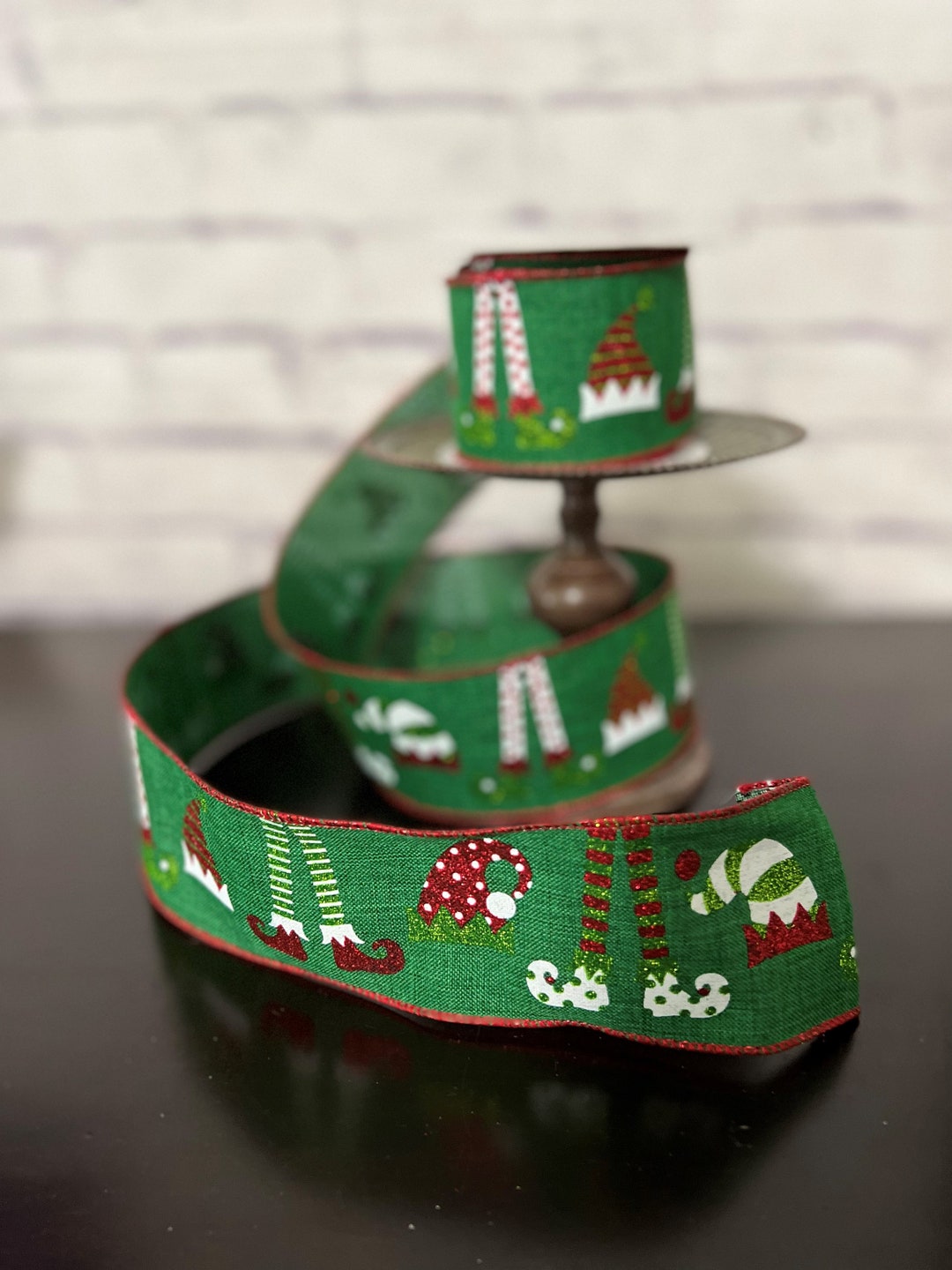 Elf Suit, Elf Clothesline, Sparkly Christmas Ribbon, Green Red Ribbon ...