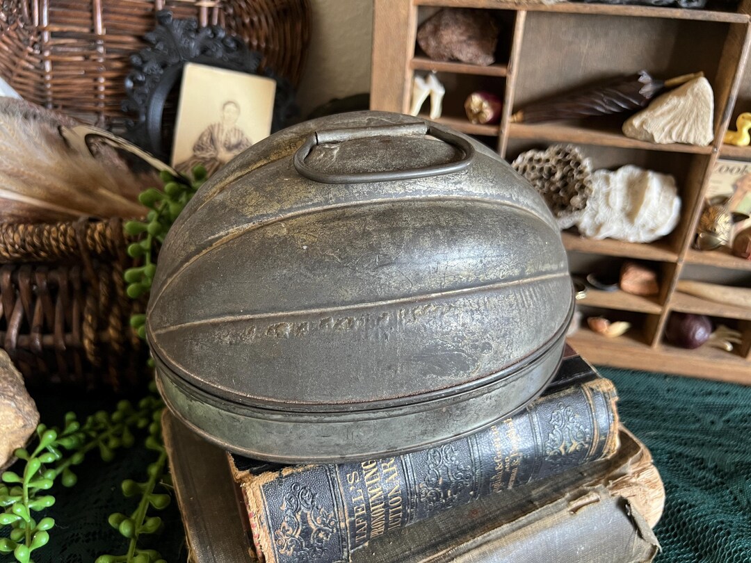 Vintage Two Piece Tin Melon Mold - Etsy