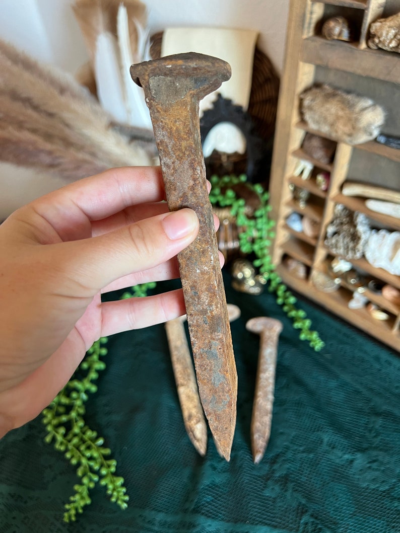 1 Vintage Iron Railroad Spike (heavy) - Etsy