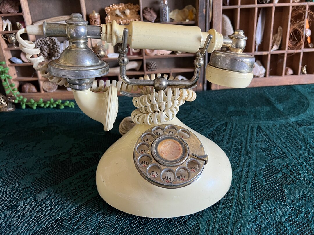 Vintage French Style Rotary Phone With Cameo Image of Lady - Etsy