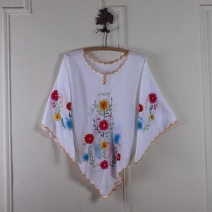 Flowers + Embroidery + Cancun, Vintage White Embroidered Mexican Summer ...