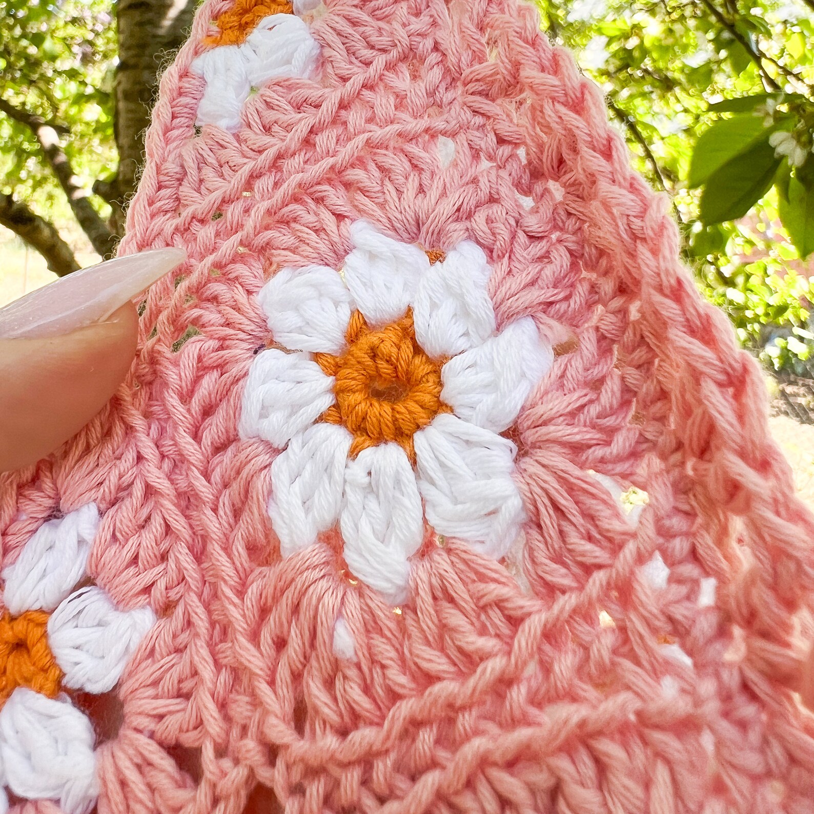 Daisy Crochet Bandana, Flower Hair Kerchief, Pink Hair Scarf, Retro ...