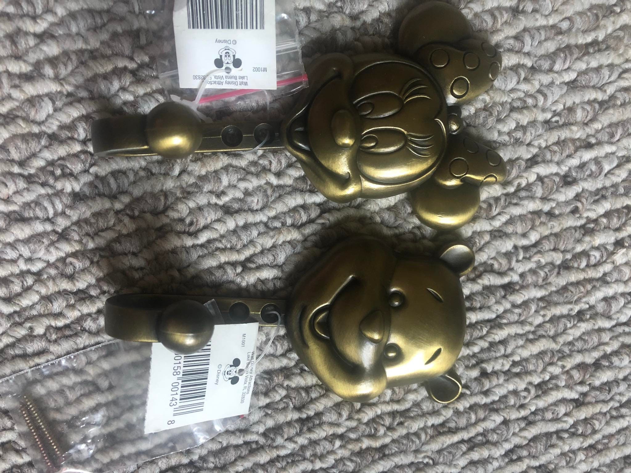 Disney Hooks Minnie Mouse Pooh Wall Decor Disney Gift Collector Walt ...