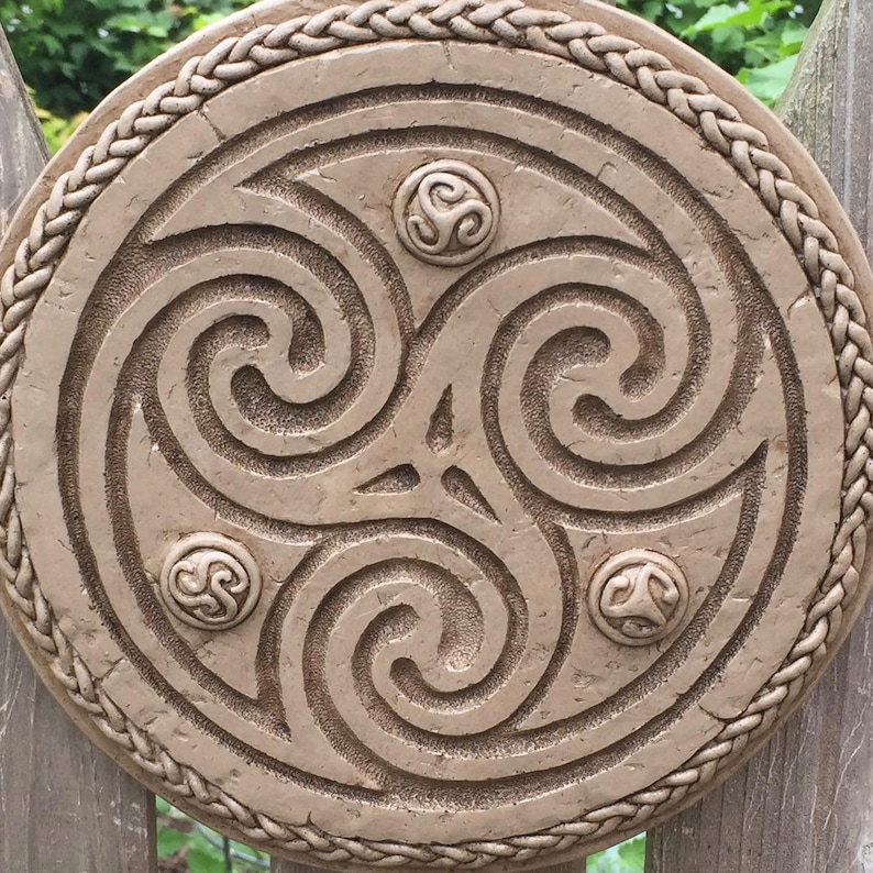 Triskele Plaque Trinity Concrete Garden Plaque in Sandstone (brown) - Etsy