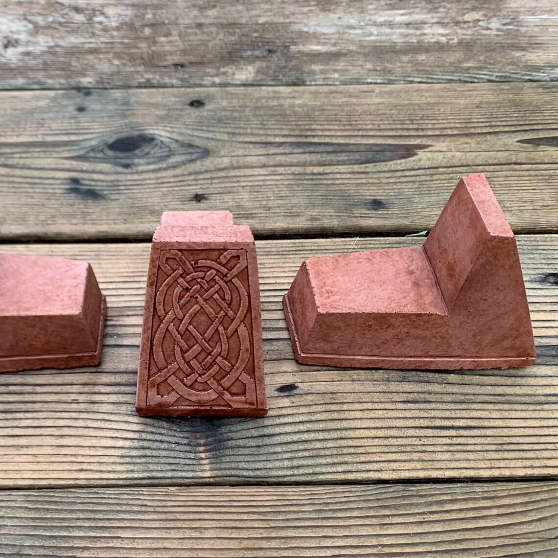 Celtic Knot Pot Feet (terracotta) Pot Risers - Etsy