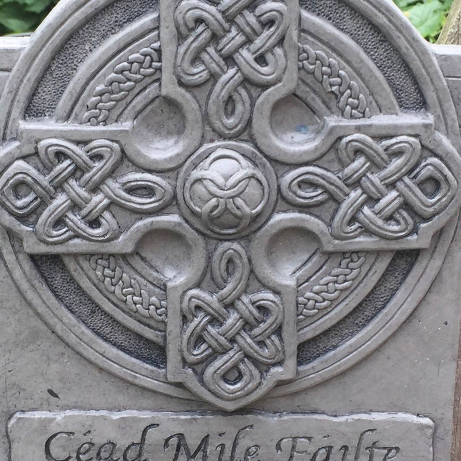 Cead Mile Failte gaelic One Hundred Thousand Welcomes Garden - Etsy