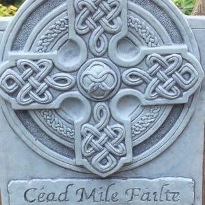Cead Mile Failte (gaelic) One Hundred Thousand Welcomes Garden Plaque ...