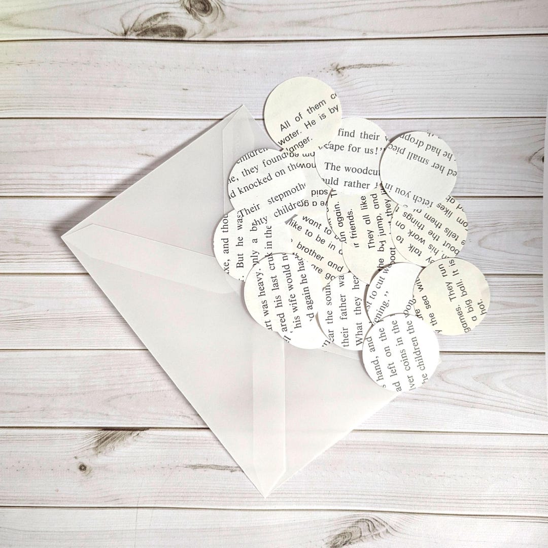 Paper Vintage Book Page Circles for Crafting Card Making, Ephemera ...