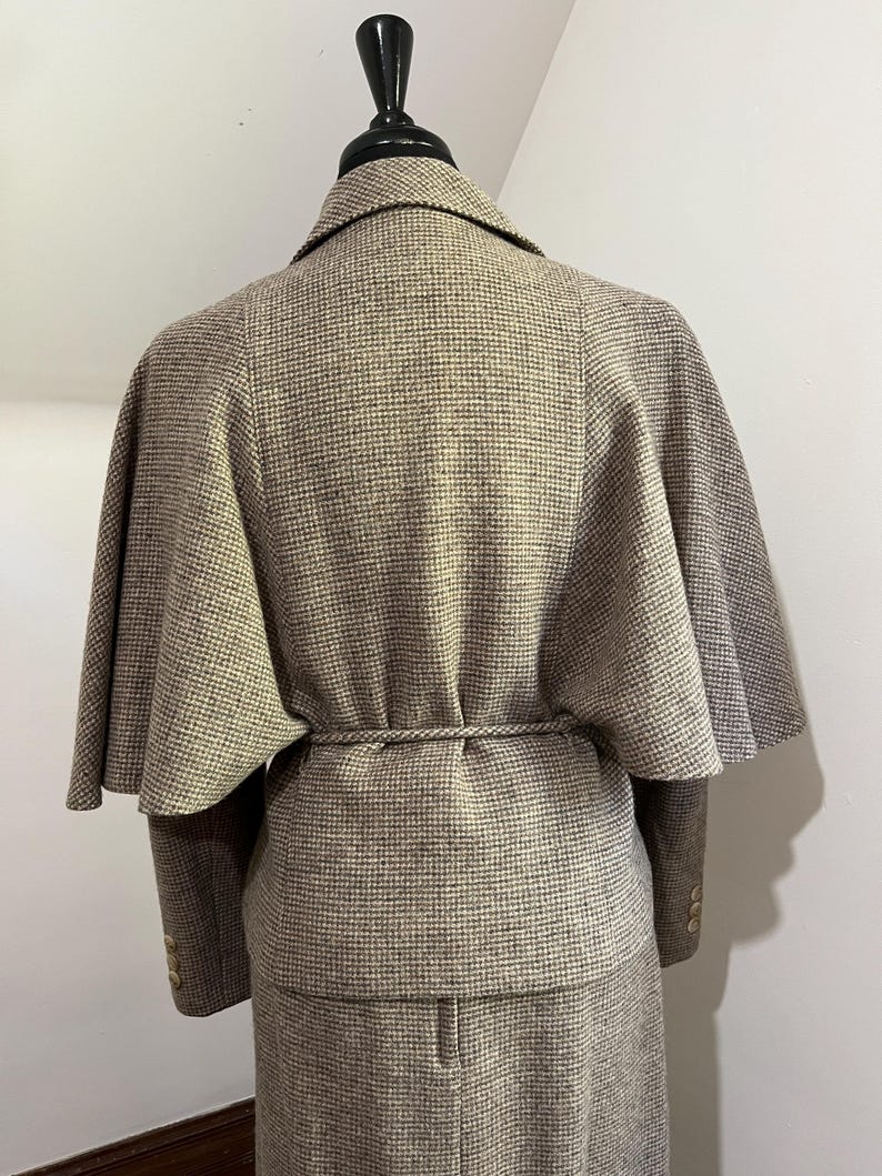 1950s Houndstooth Cape-sleeved Tweed Suit - Etsy