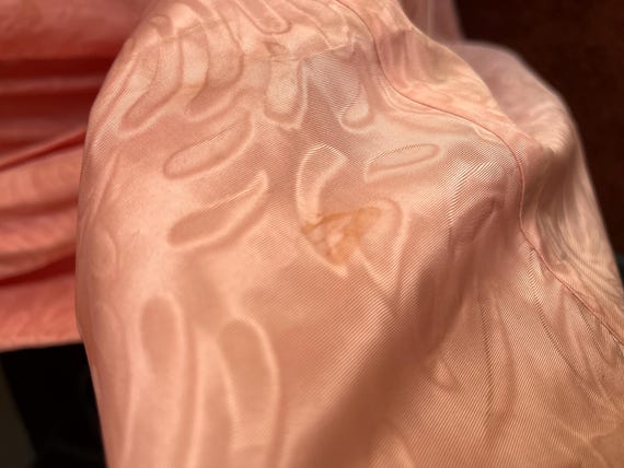 1940s Pink Moiré Evening Gown With Sweetheart Neckline - Gem