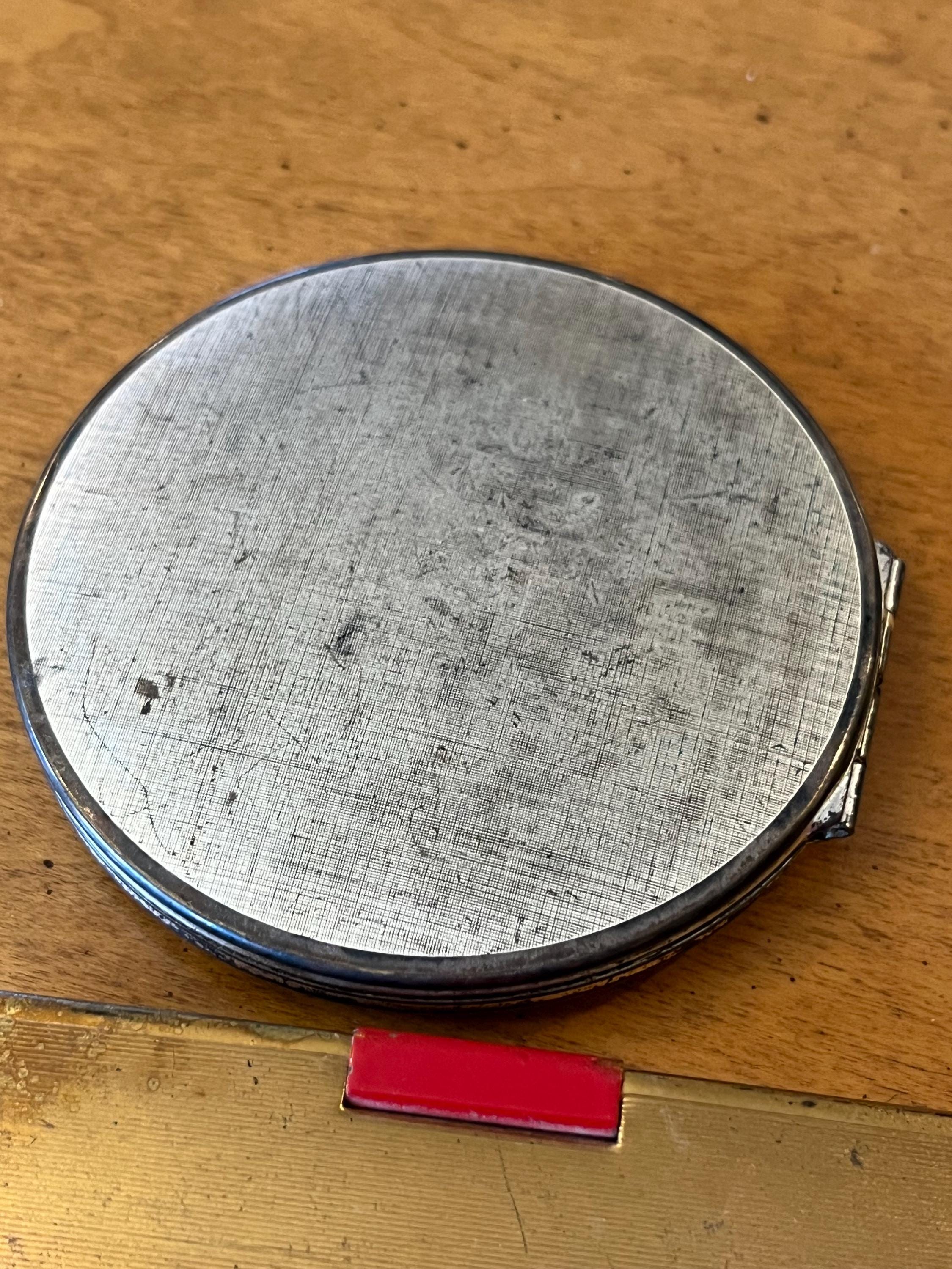 Set 2 Vintage Compacts Stratton Stars Round Compact and Yardley Blue ...