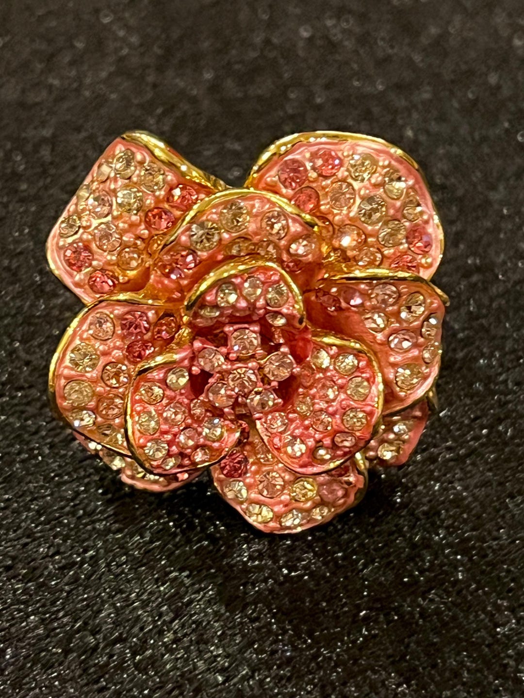 Retired Joan Rivers Shades of Pink Faceted Crystals Flower Rose Ring Size 7 Heavy Unique and ...