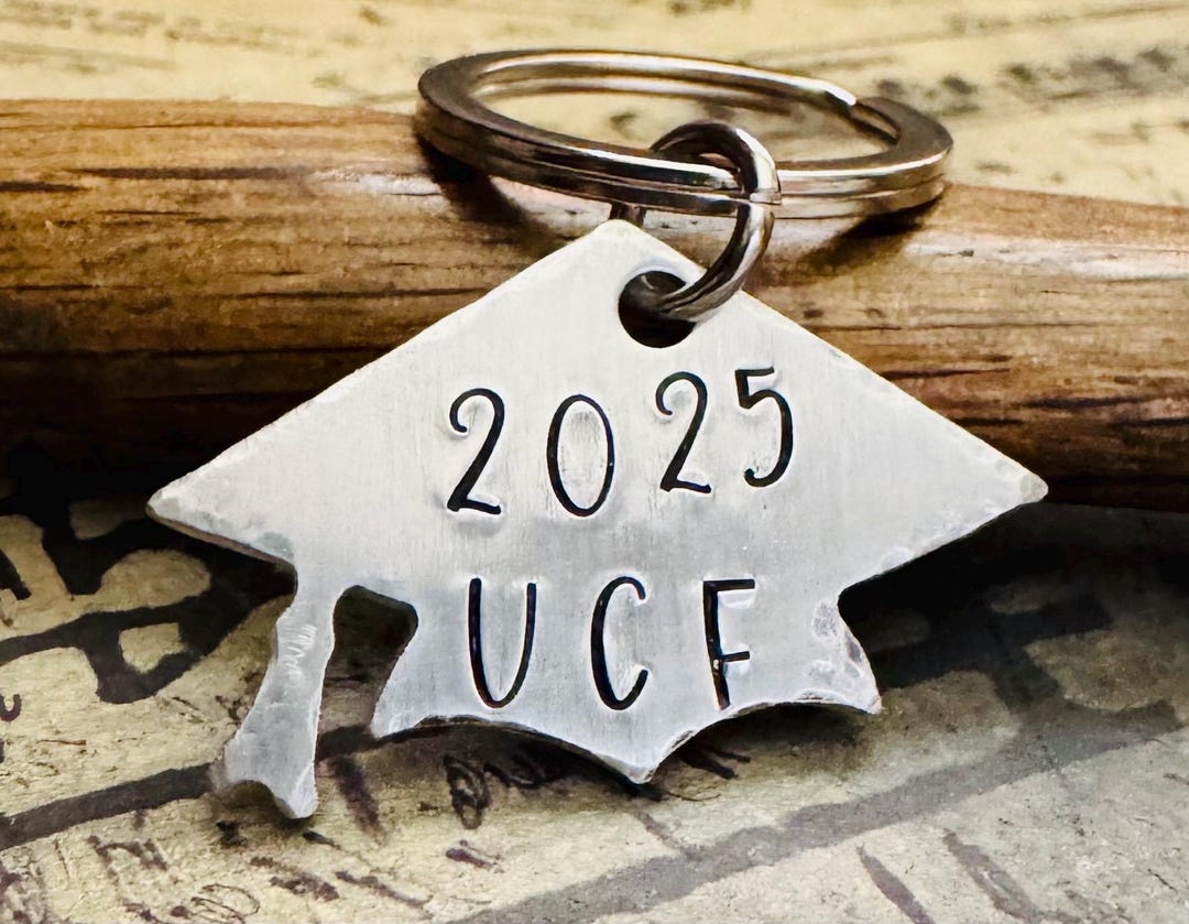 Class of 2025, Graduation Cap, Graduate, Graduation Key Ring, Grad Cap ...