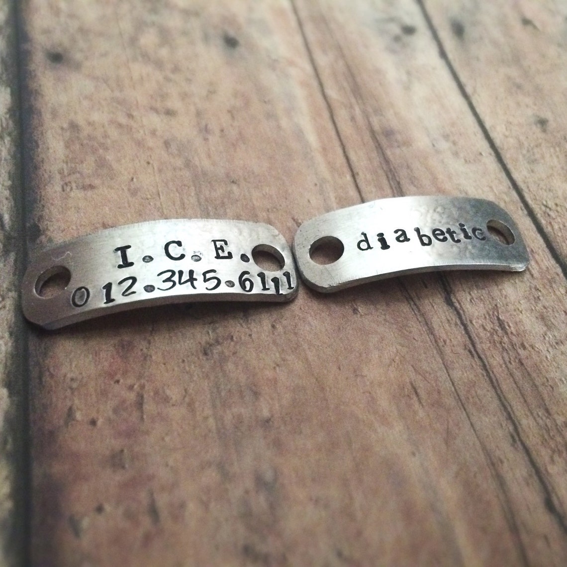 Medical Alert Shoelace Tags Personalized Shoe Tags in Case | Etsy