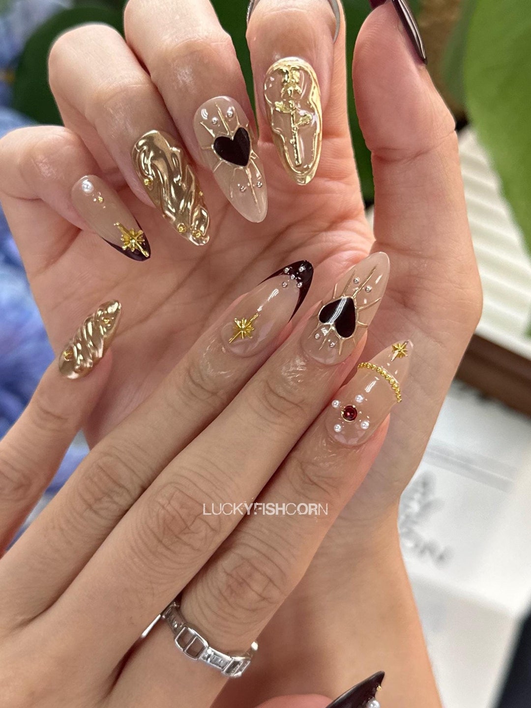 Gold Chrome Nails/claret Press on Nails Short Almond Nails/3d Gold ...