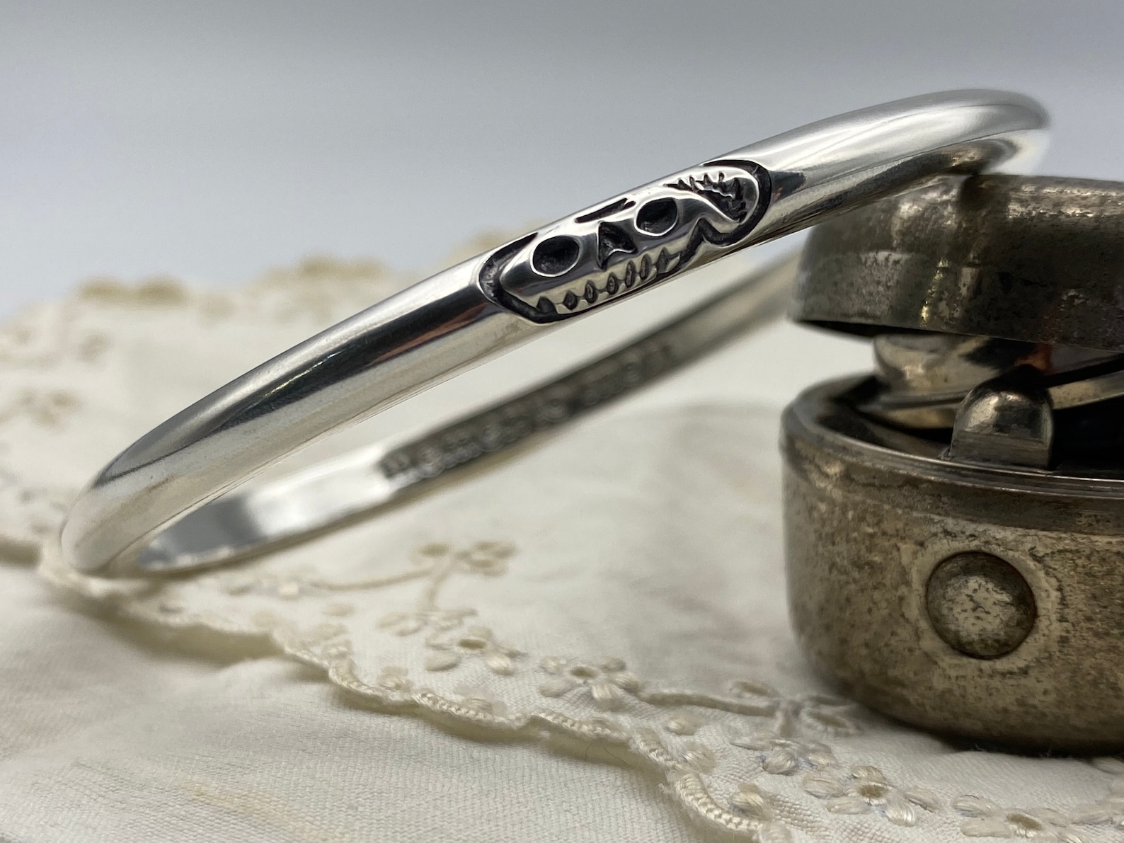 Skull Bangle Bracelet Memento Mori Bracelet Mourning - Etsy