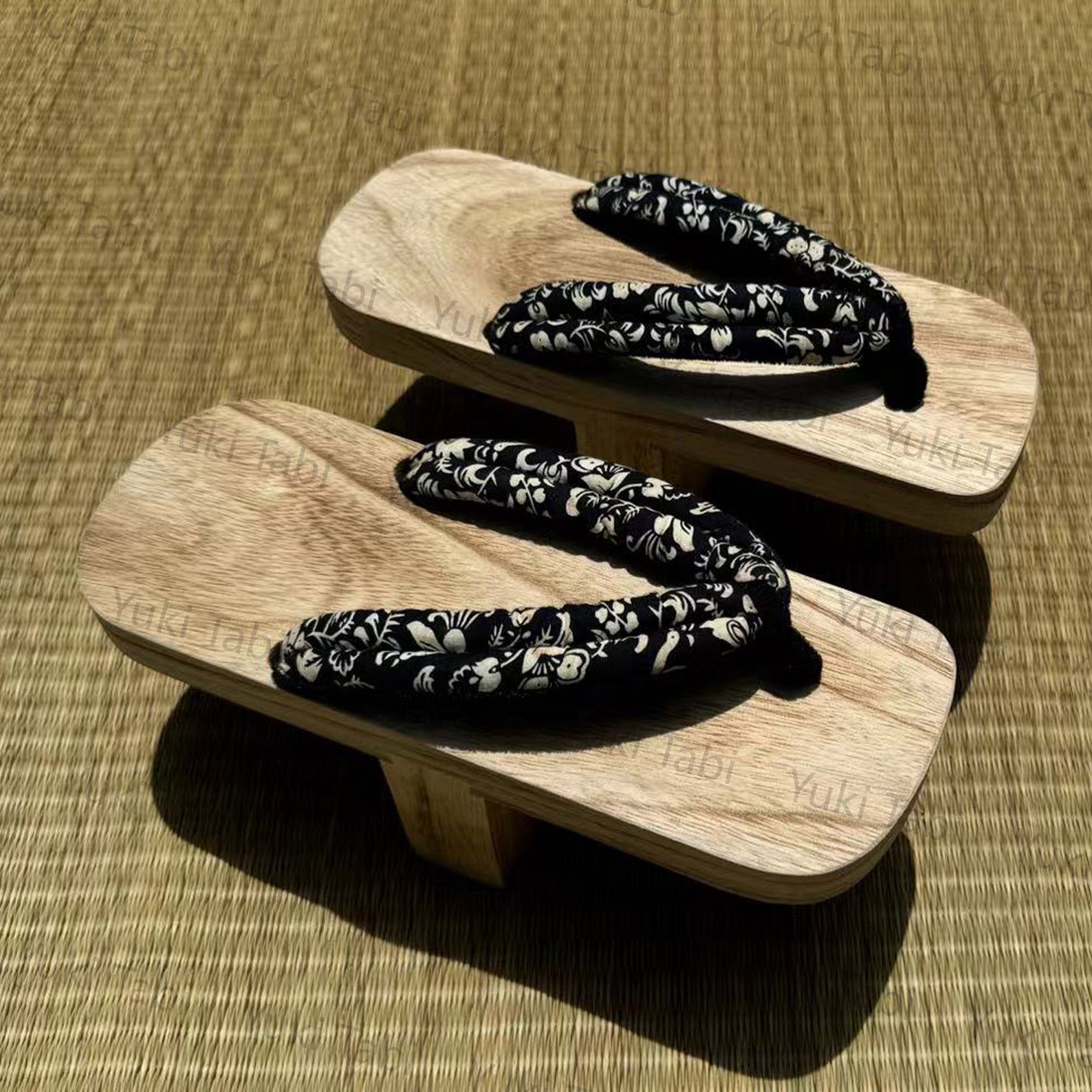 Single-tooth Geta: Japanese Kimono Sandals - Etsy
