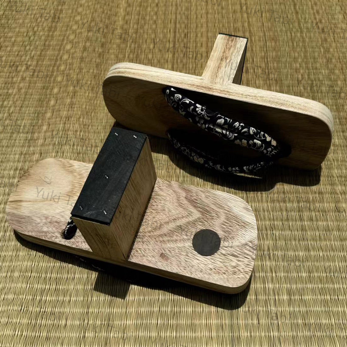 Single-tooth Geta: Japanese Kimono Sandals - Etsy