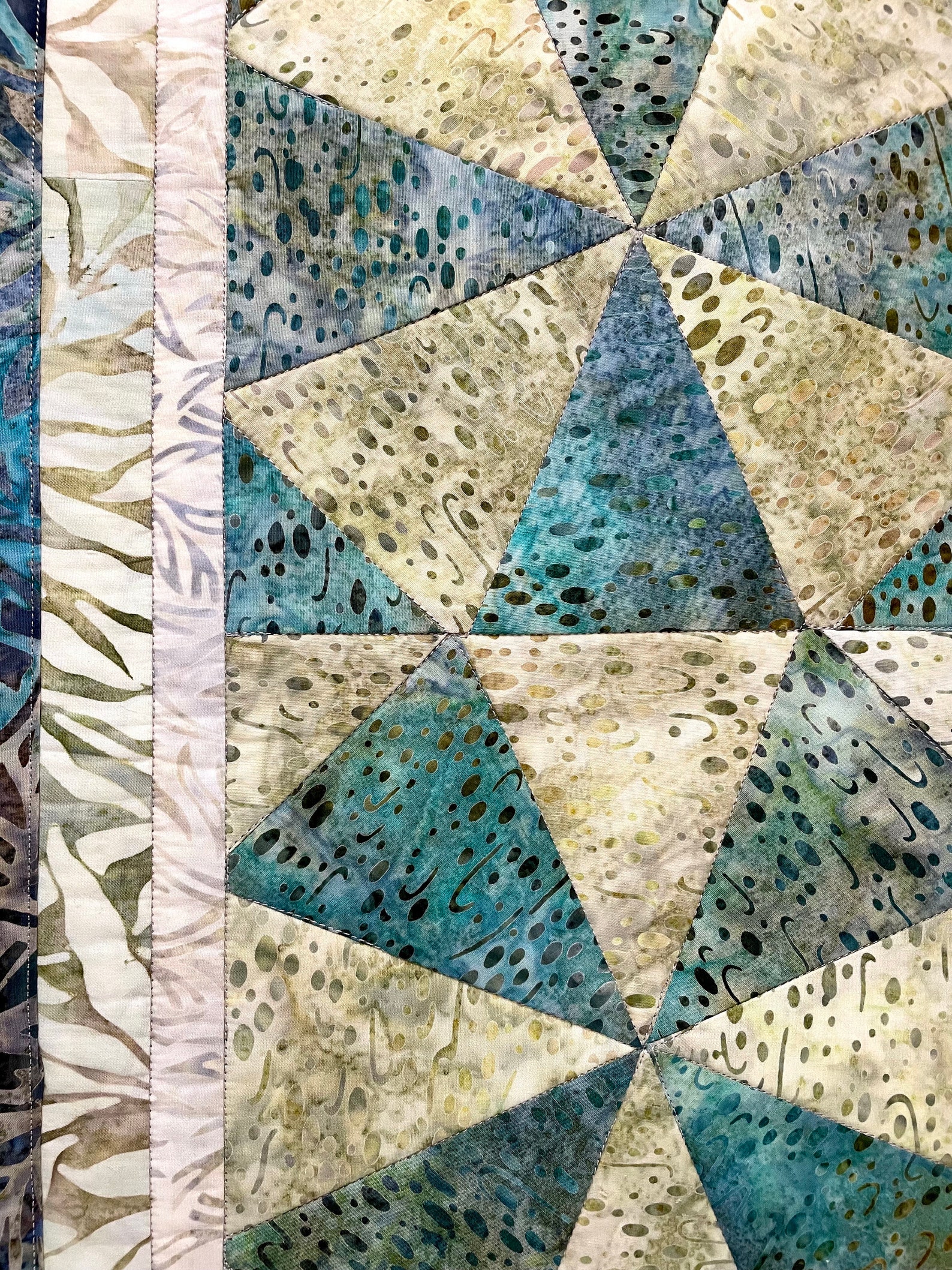 Leafy Batik Set-table Runner and Four Placemats - Etsy