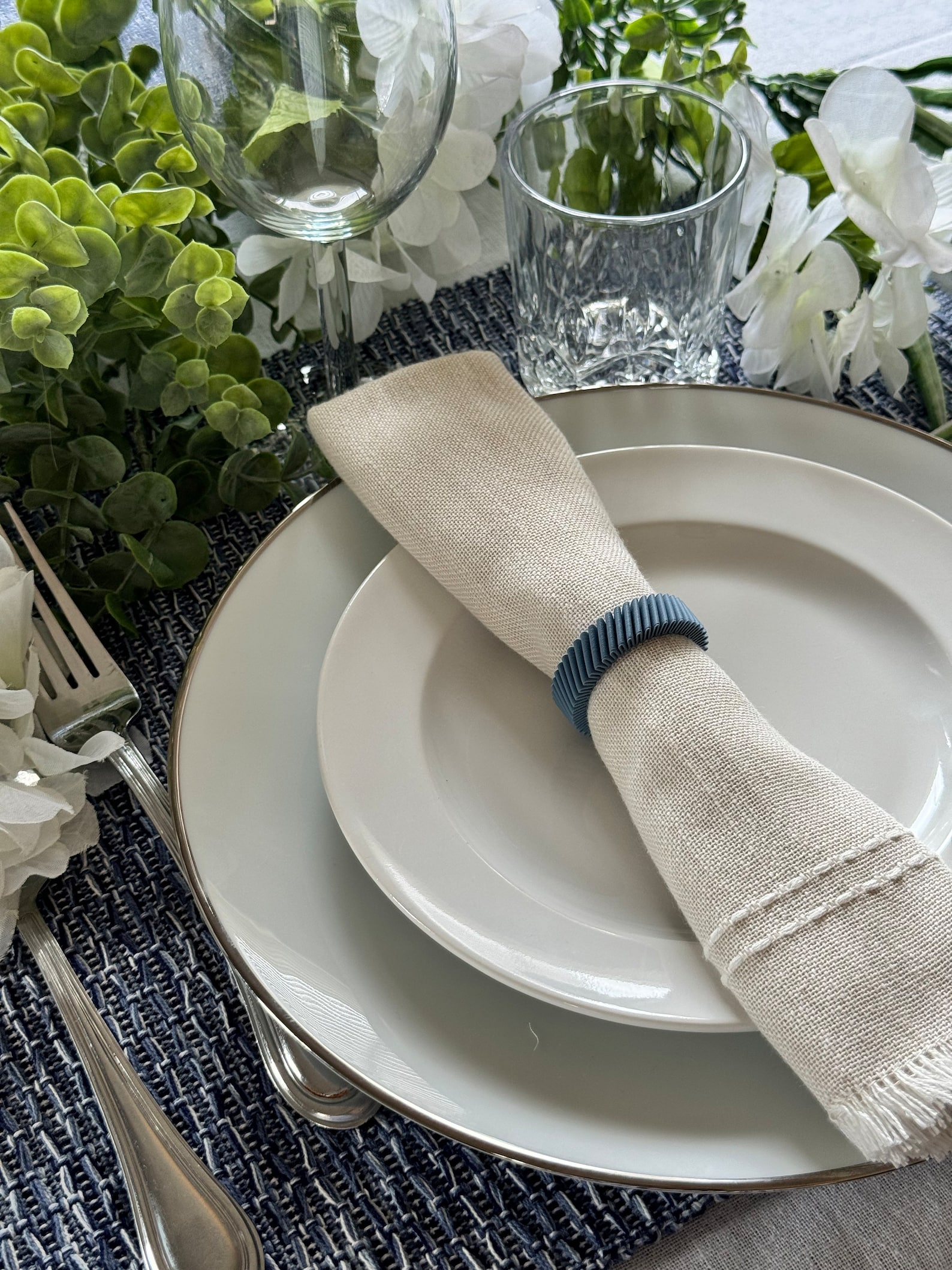 Classy Sleek Napkin Rings | Set of 4, 8, or 12 | Wedding Decor ...