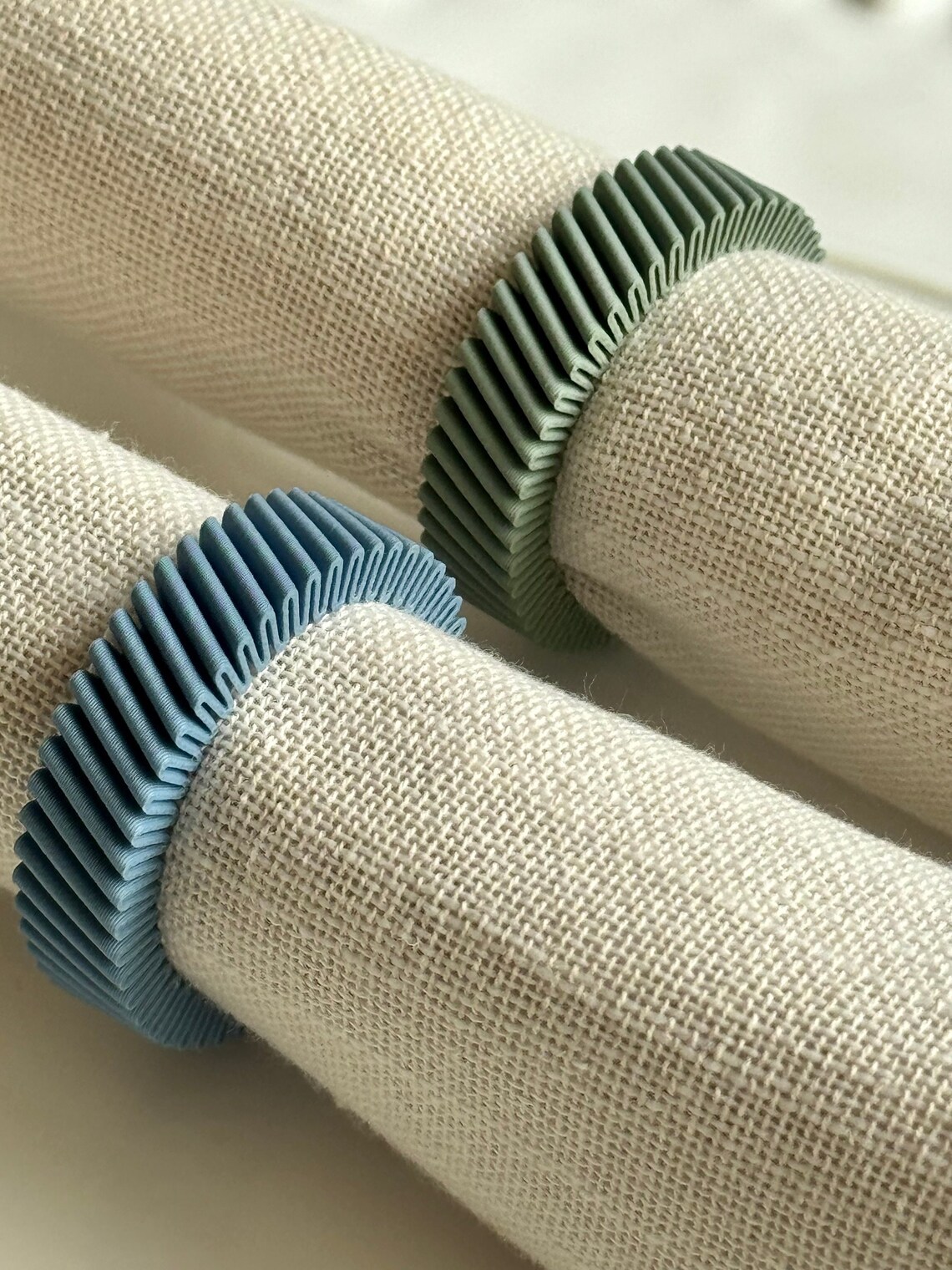 Classy Sleek Napkin Rings | Set of 4, 8, or 12 | Wedding Decor ...