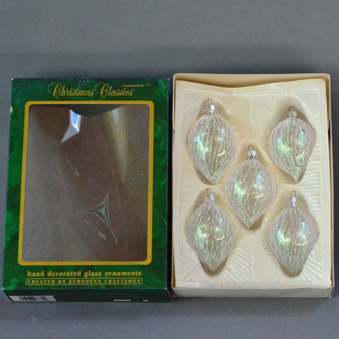 Set of 5 Commodore Christmas Classic Glittered Teardrop or Plumb-bob ...