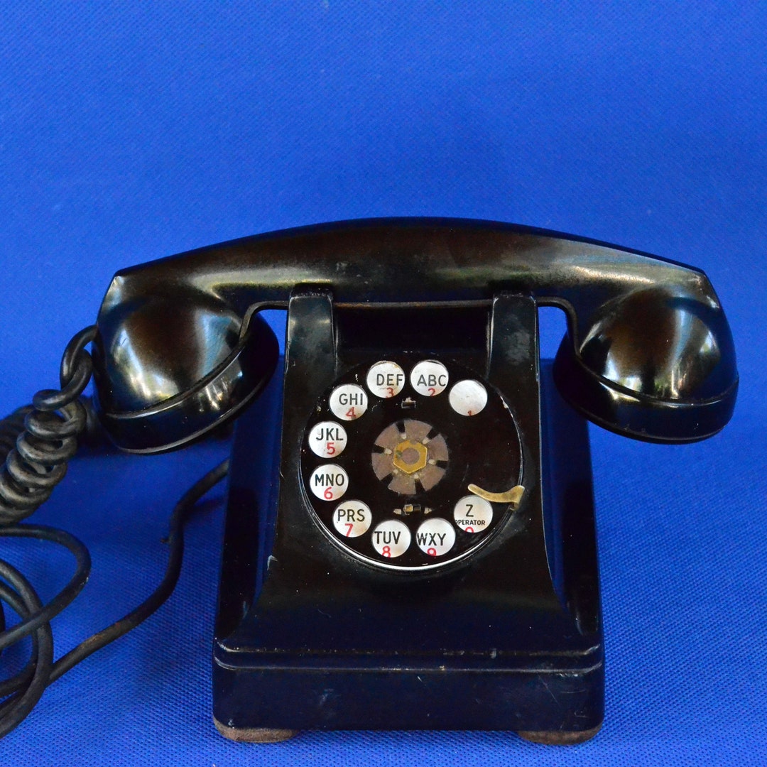 Vintage BELL System Western Electric Rotary Dial Phone Model 302 With ...