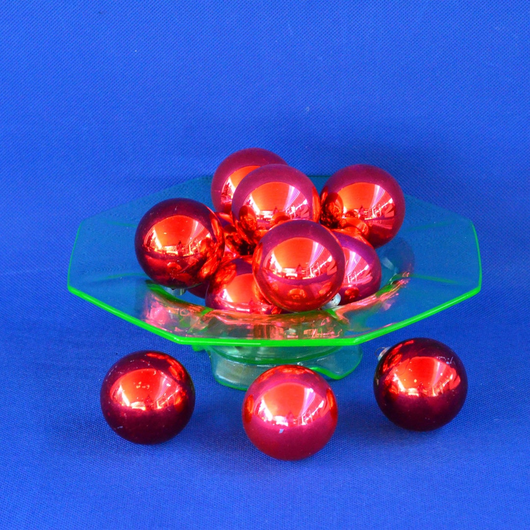 Vintage Pyramid Red Mercury Glass Christmas Tree Ornaments - Set of 12 ...