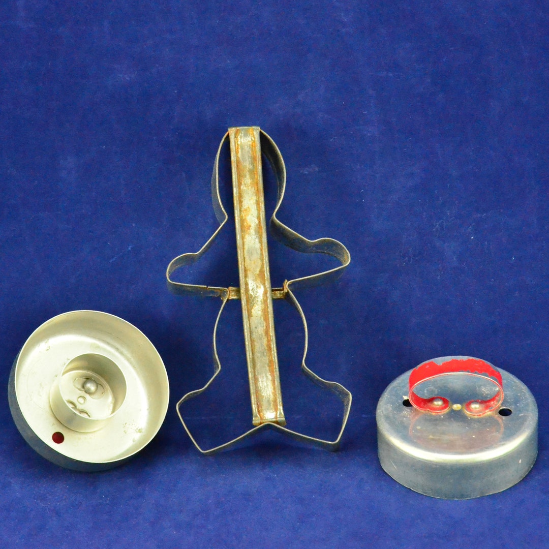 Vintage Metal Sharp Edge Cookie Cutter Gingerbread Boy or Man - Red ...