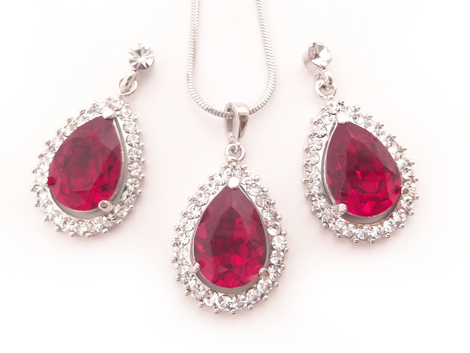 Ruby Red Earrings and Pendant Necklace Set for Brides With - Etsy