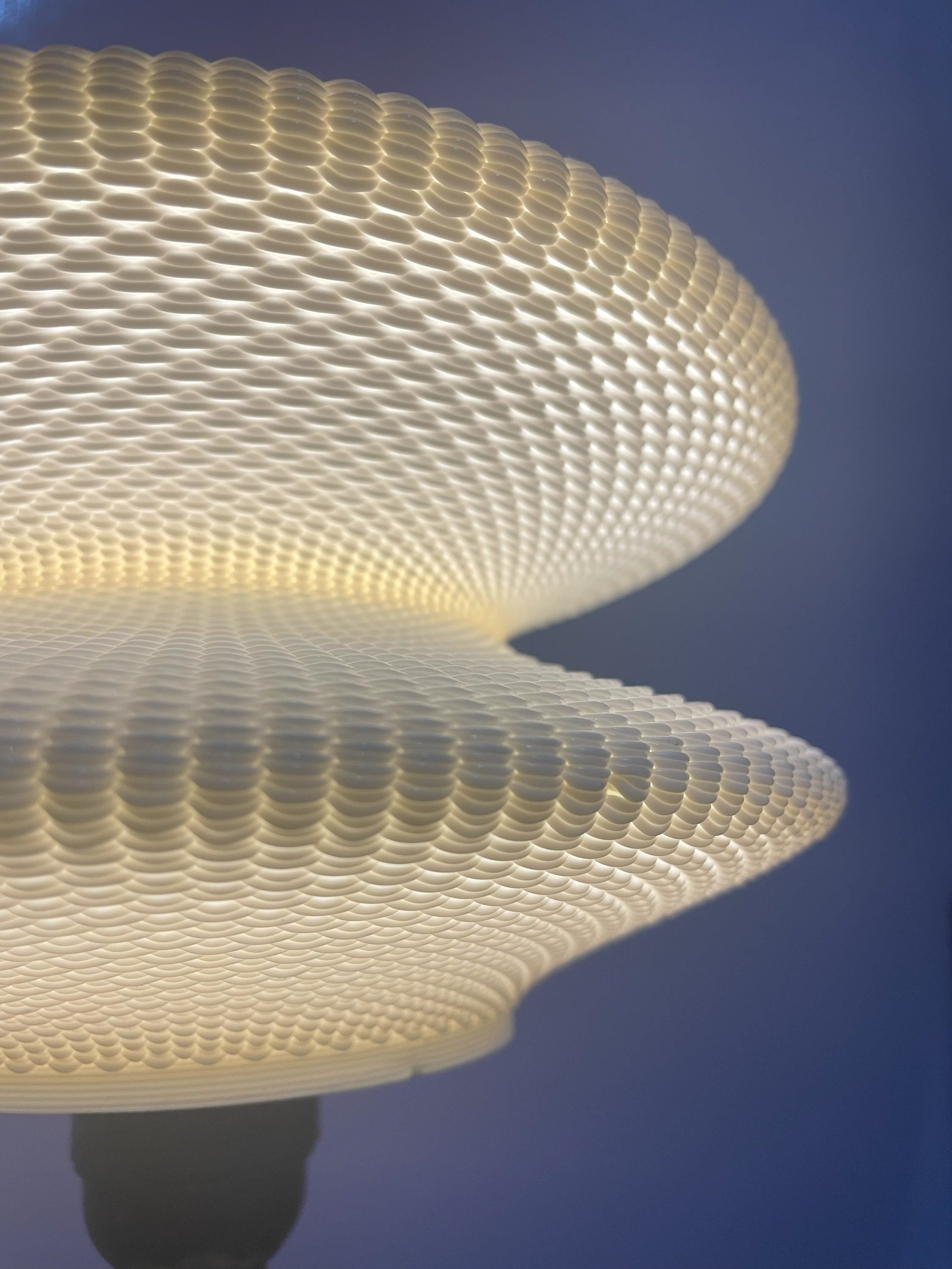 Parilamp - the 3D Printed Lamp Shade Emulates a Mesh or Woven Material ...