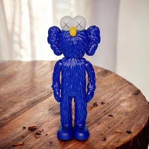 Decorative KAWS Figures Elmo Inspired KAWS Hypebeast Figurines ...