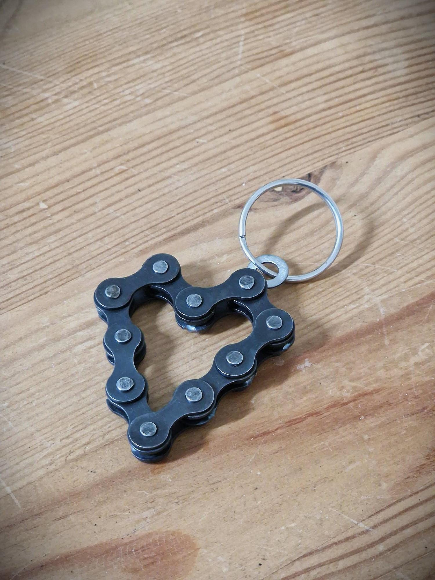 Welded Bicycle Chain Heart Keyring: Upcycled Metal Art Gift - Etsy