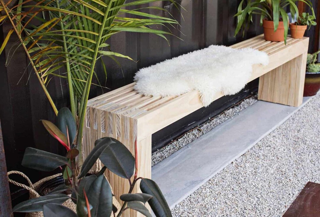 DIY Modern Slat Bench Plans, Simple Bench Plans, Patio Sitting Bench ...