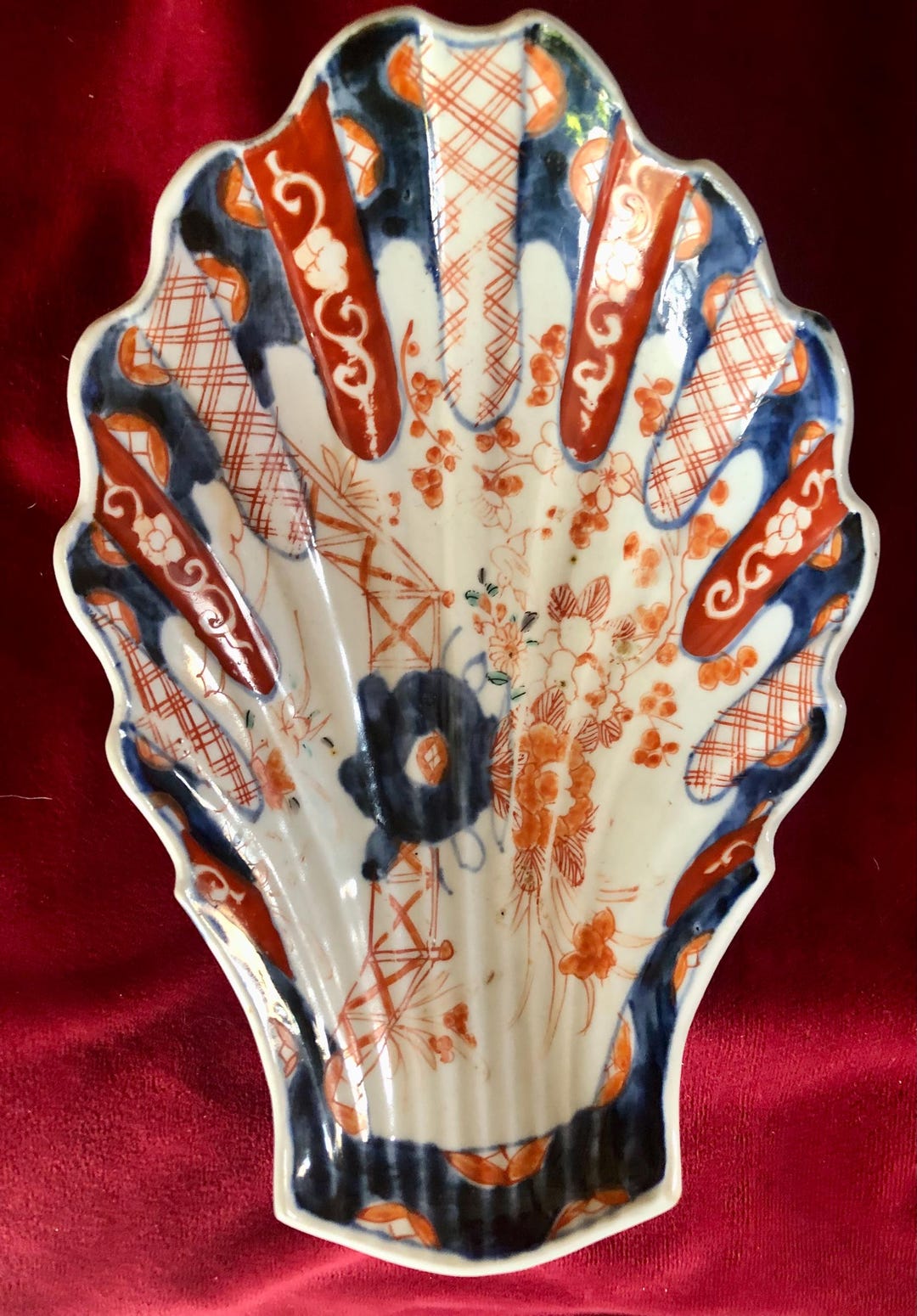 Antique Imari Floral Motif Shell Shaped Japanese Meji Porcelain Dish ...
