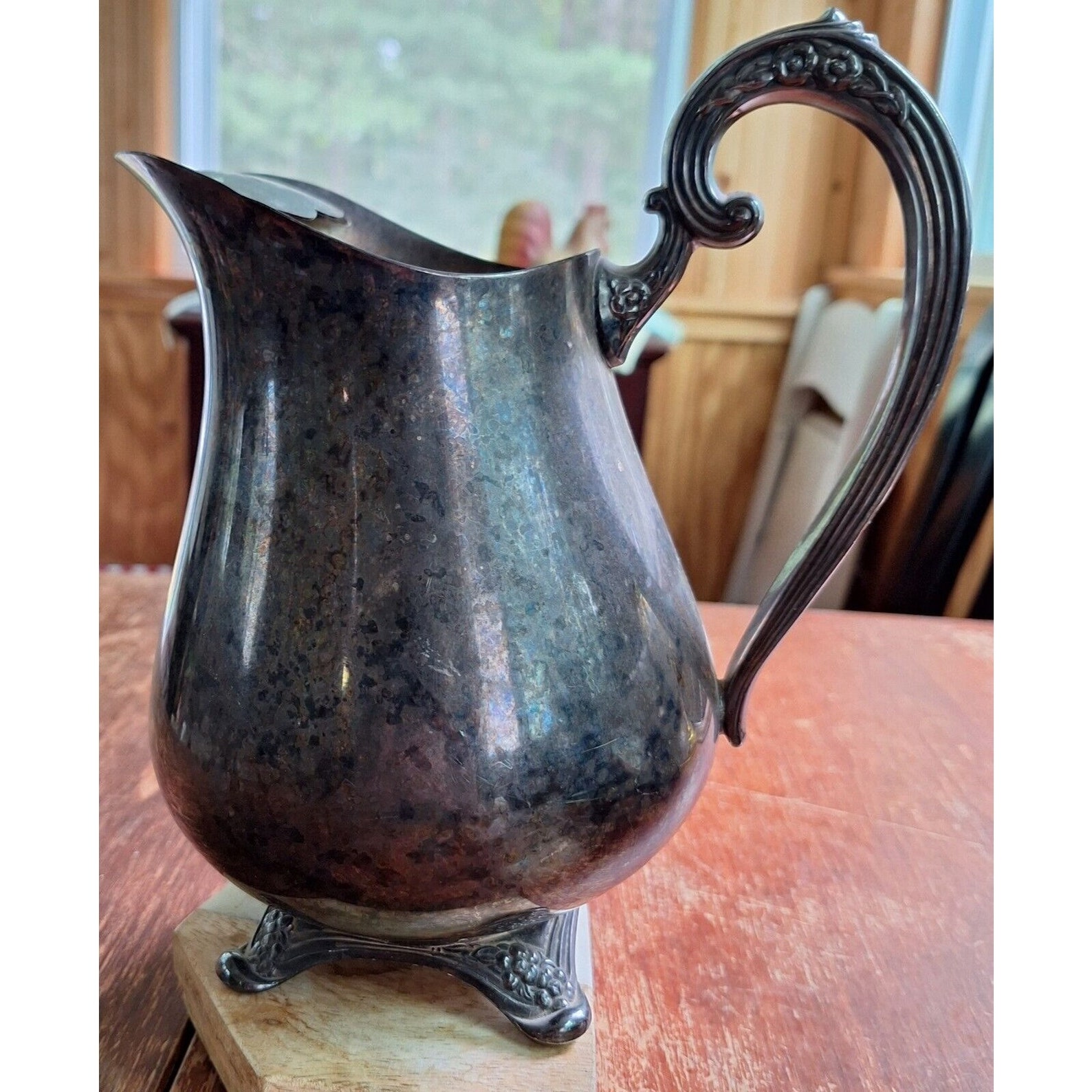 Vintage Oneida Tarnished Silver Plated Footed Water Pitcher W/ice Lip ...