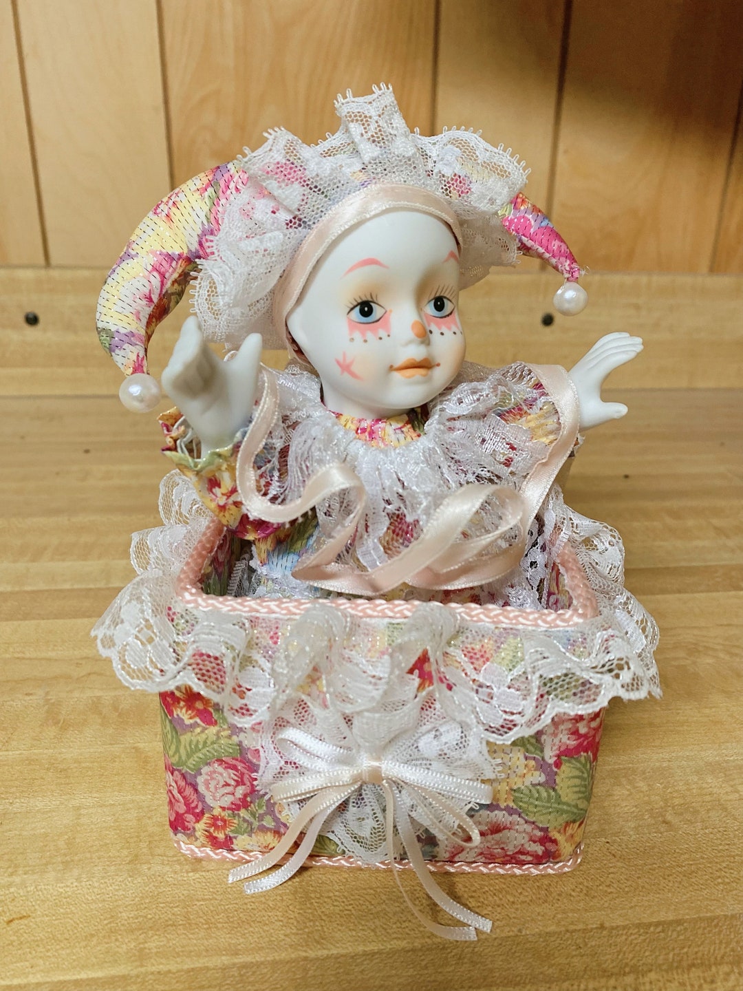 8x 4, Vintage Porcelain Clown, Music Box, Floral Lace, Basket ...