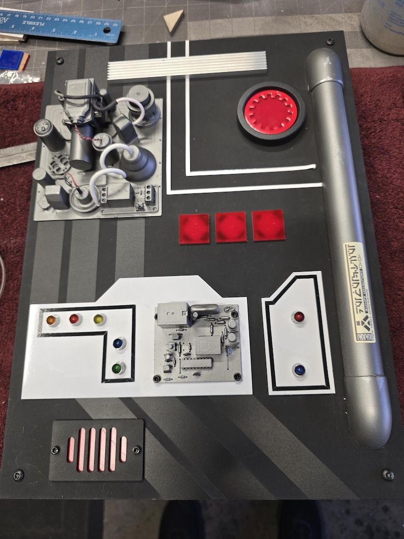 Imperial Starship Control Panel Prop - Lighted Sci-fi Wall Decor & Desk ...