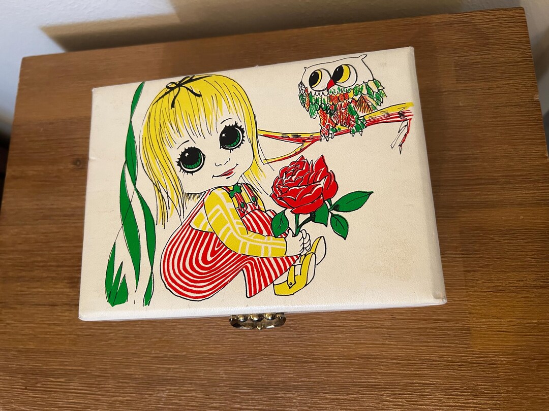 VINTAGE BIG EYED Girl 2 Tier Jewelry Box Eden Maio Style C1950's 7"w X ...