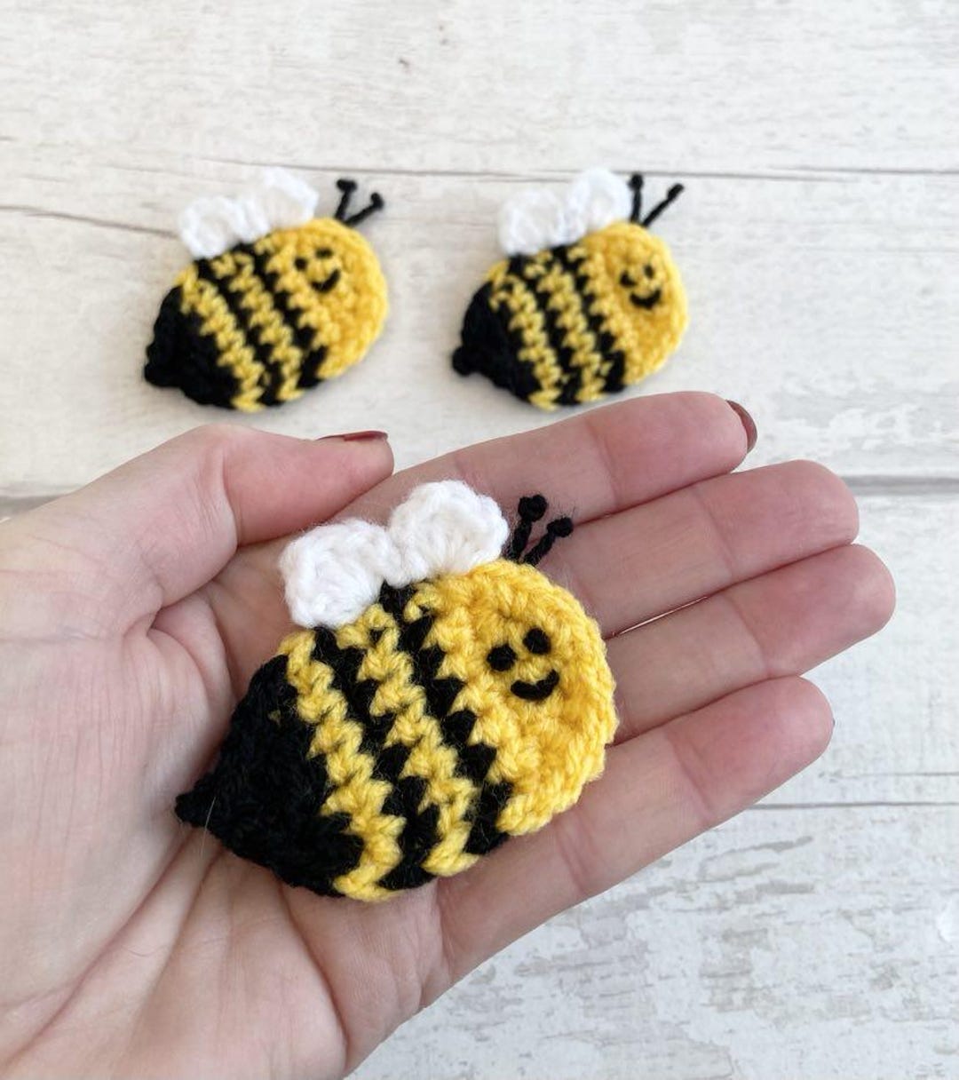 Bee Applique Crochet Pattern, Crochet Bee Decoration Pattern, Insect ...