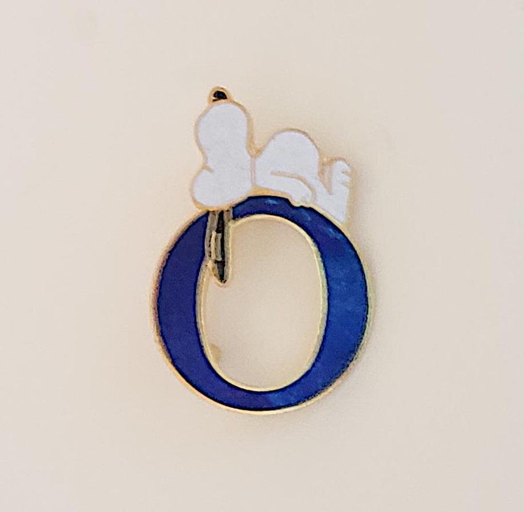 Snoopy Alphabet Letter Initial O Enamel Pin in Multipicle Colors Enamel ...