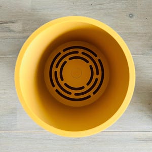 The Magnolia Planter // Plant Stand & Planter and Hidden Drip Tray // 4 ...