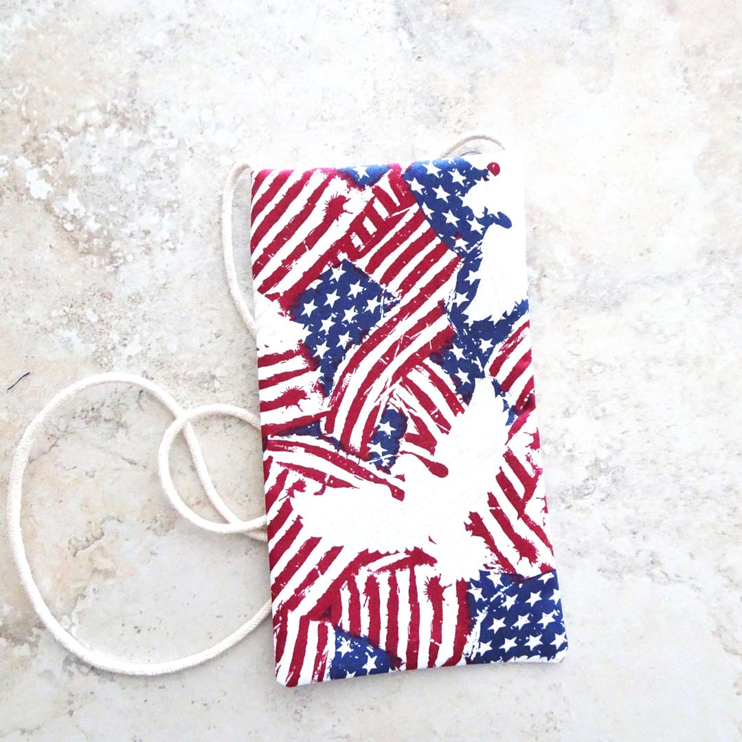 USA Flag Cell Phone Pouch: Patriotic Neck Purse - Etsy