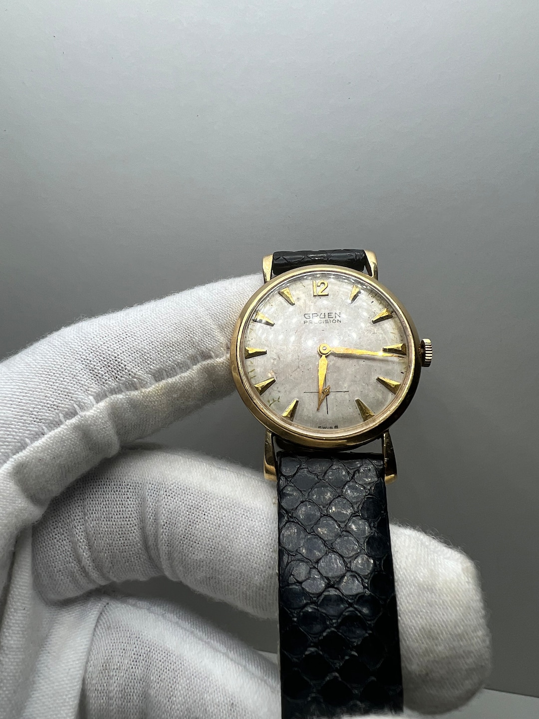 14 Kt Solid Gold Swiss Made james Bond 007 Gruen Precision Watch - Etsy