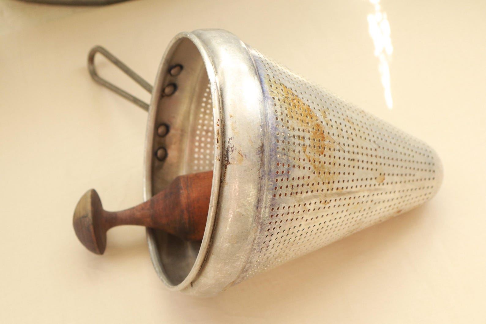 Vintage Sieve and Pestle | Vintage Kitchen Utensils Chinois Food Mill ...