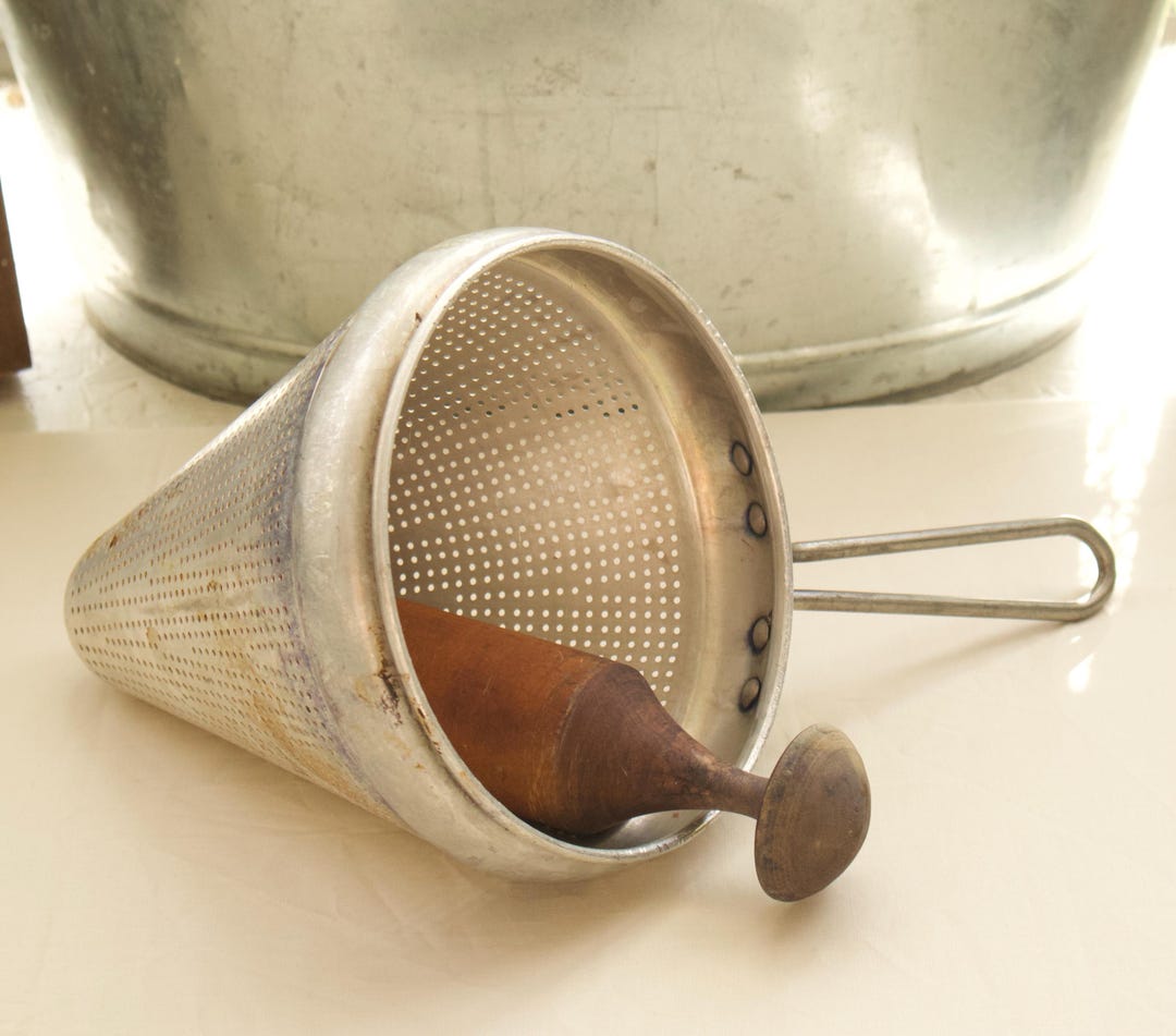Vintage Sieve and Pestle | Vintage Kitchen Utensils Chinois Food Mill ...