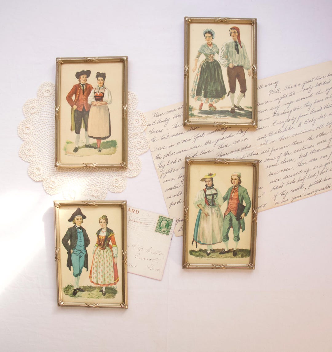 Vintage Postcard Frames W/postcards Featuring European Traditional ...
