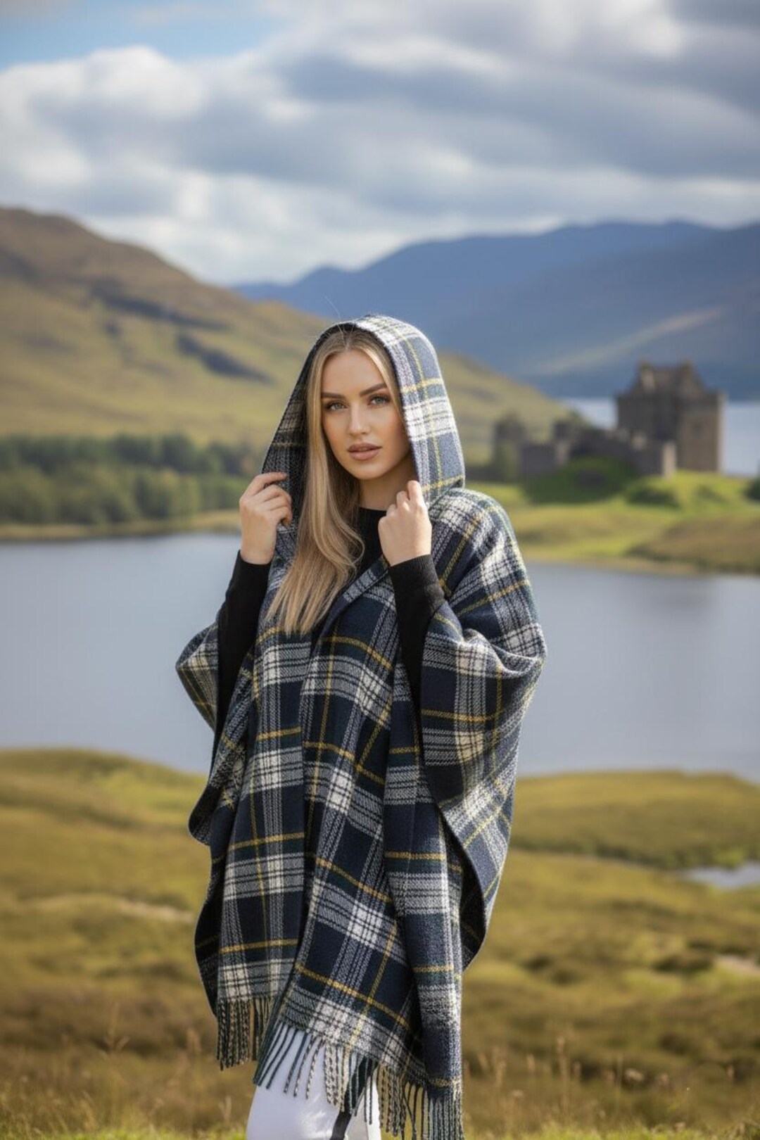 Women's Tartan Poncho Scottish Highlander Hoodie Wrap Vintage Winter ...