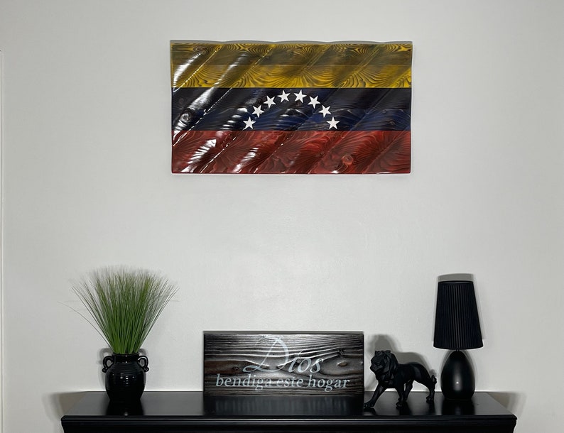 Wavy Venezuelan Flag, Waving Flag, Charred Venezuelan Flag, Venezuela ...
